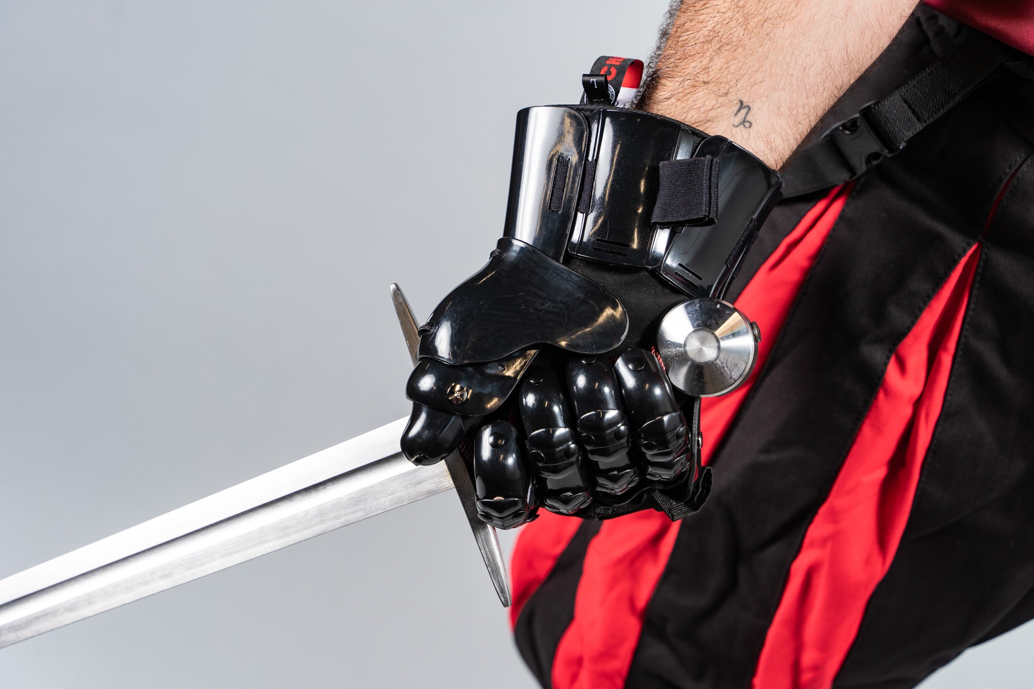 Gabriel 2.0.3 5-Fingered HEMA Glove – SoCal Swords